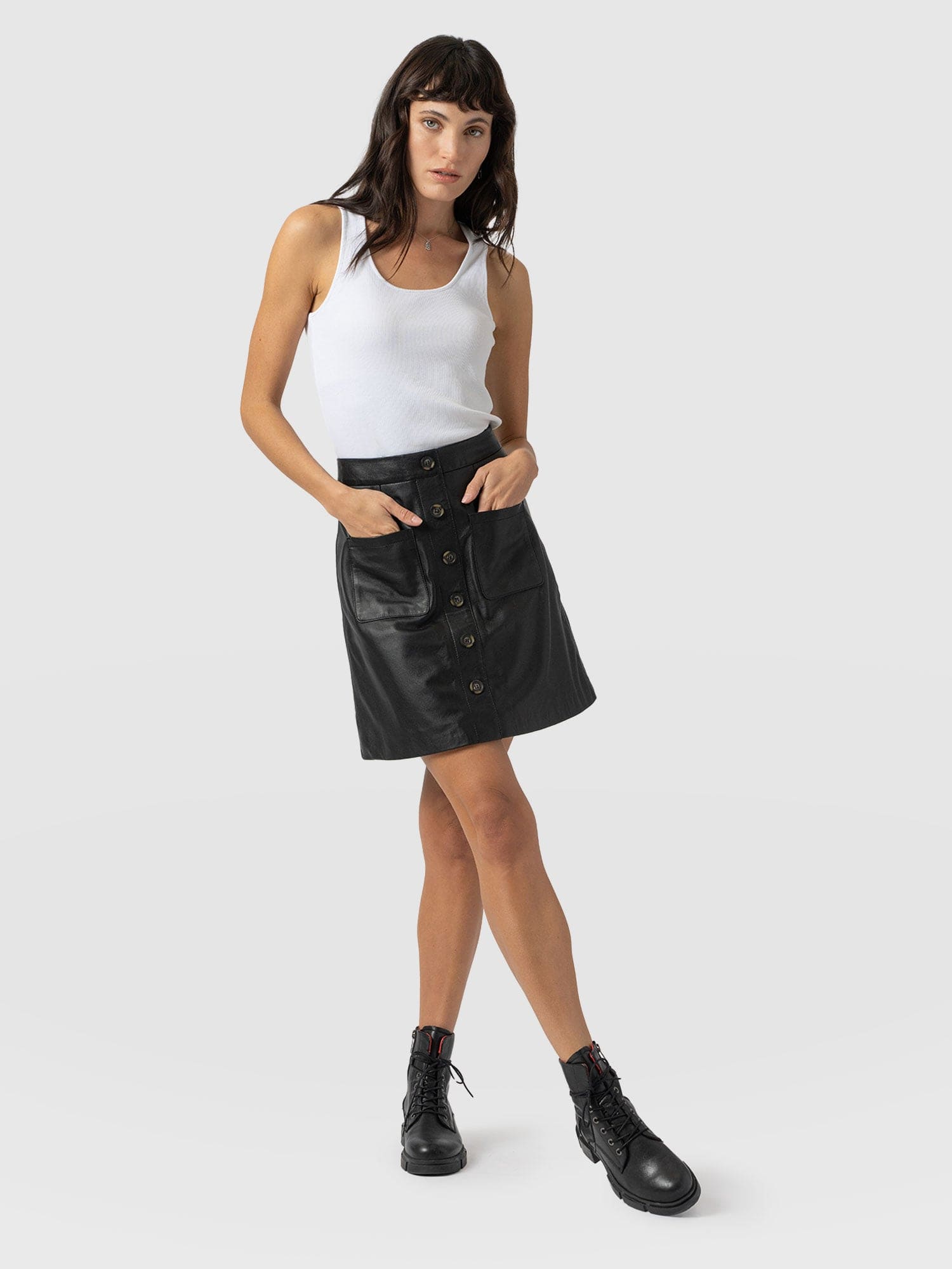 Luther Suede Mini Skirt - Black - Women's Skirts | Saint + Sofia® US ...